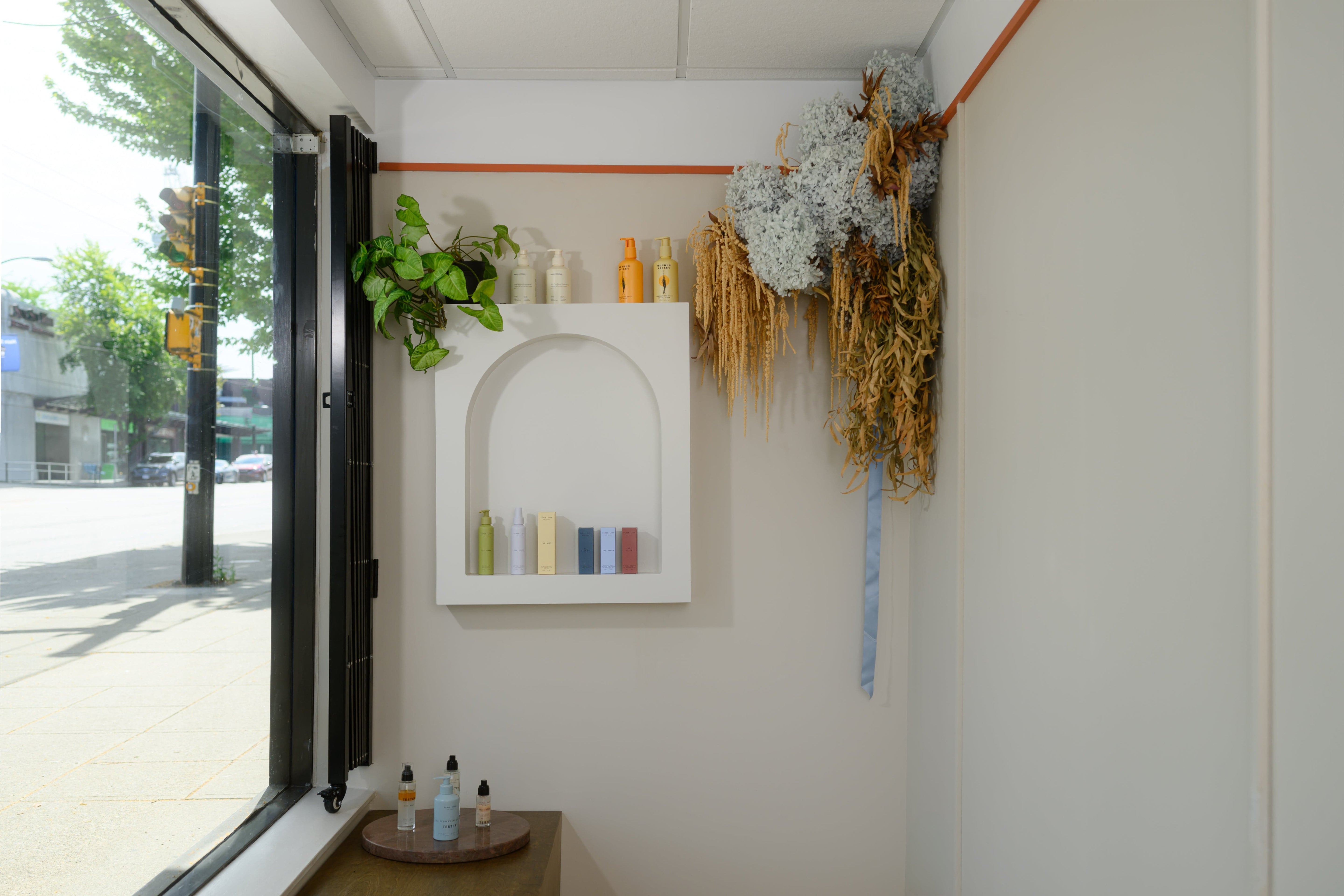 Sunja Link Body Shoppe | Canada